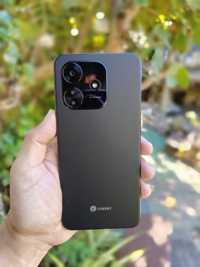 CHERRY is back to making phones, debuts with the solid AQUA S11 PRO ...