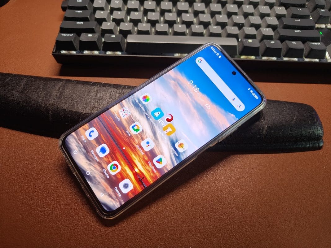 CHERRY is back to making phones, debuts with the solid AQUA S11 PRO ...